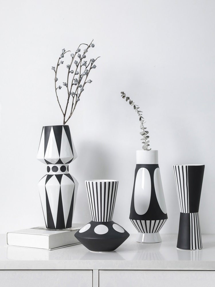 Geometric Ceramic Vase - Artificial Flowers Store